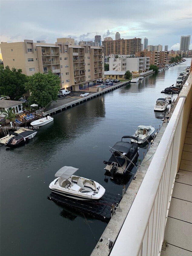3545 NE 167th St Unit 503, Miami, FL 33160 - Condo for Rent in Miami ...