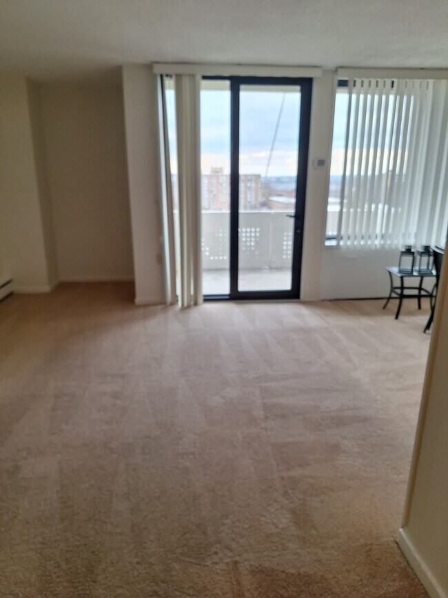 240 M St SW Unit E 802, Washington, DC 20024 - Condo for Rent in ...