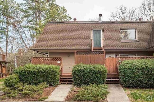 Finley Forest Apartments for Rent with High Ceilings - Chapel Hill, NC ...