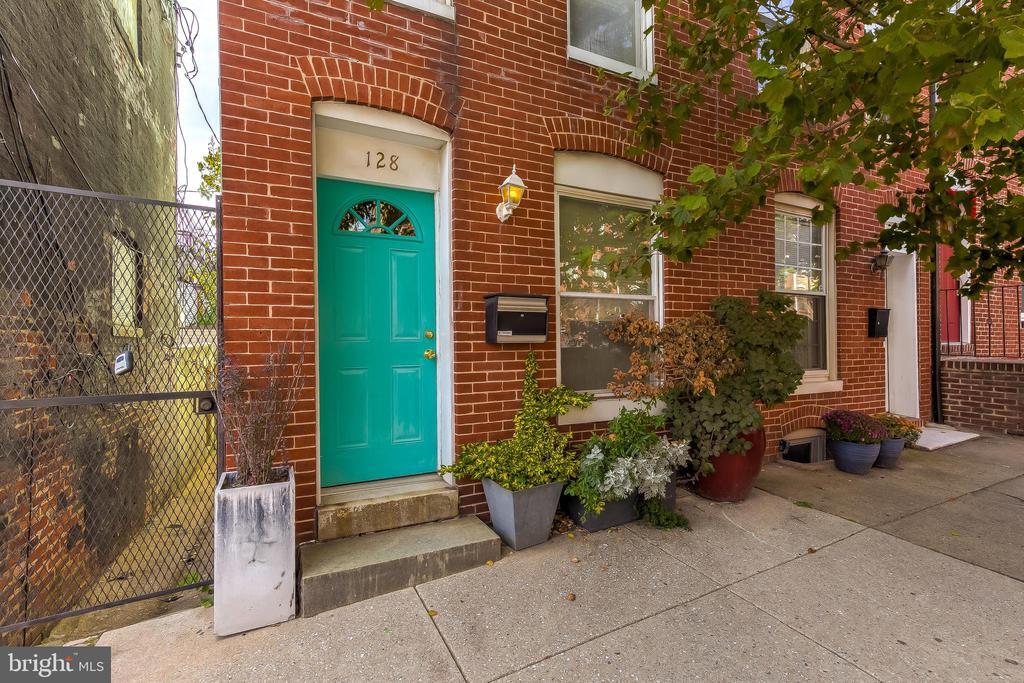 128 S Wolfe St, Baltimore, MD 21231 - Townhome Rentals in Baltimore MD ...