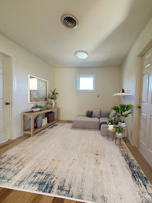 2776 Christian St, Hartford, VT 05001 - Townhome Rentals in Hartford VT ...