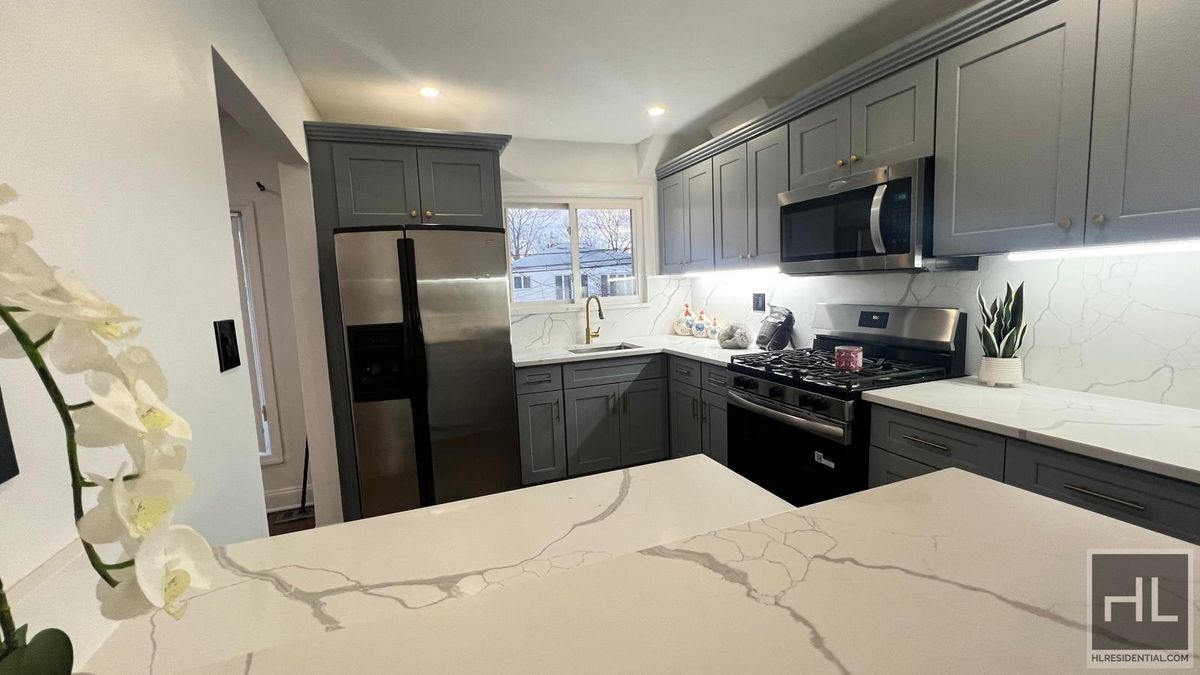149-63-149256 256th St Unit 2, Queens, NY 11422 | Apartments.com