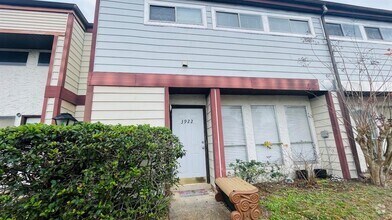 Tymber Skan on the Lake Apartments for Rent - Orlando, FL - 21 Rentals ...