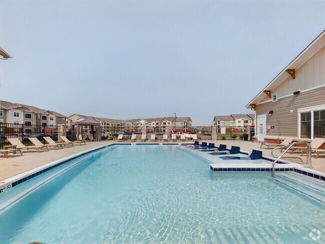 Anson Apartments for Rent with a Swimming Pool - Whitestown, IN ...