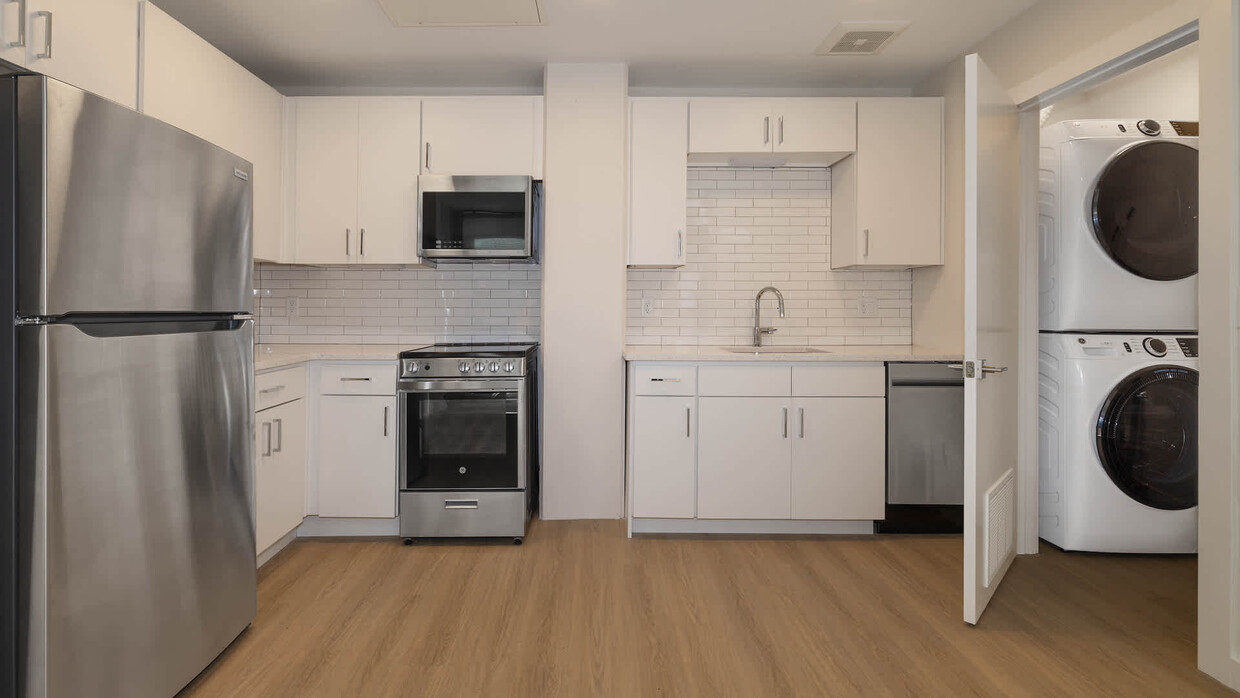 Skyhouse Denver - 1776 Broadway St Denver, CO 80202 | Apartments.com