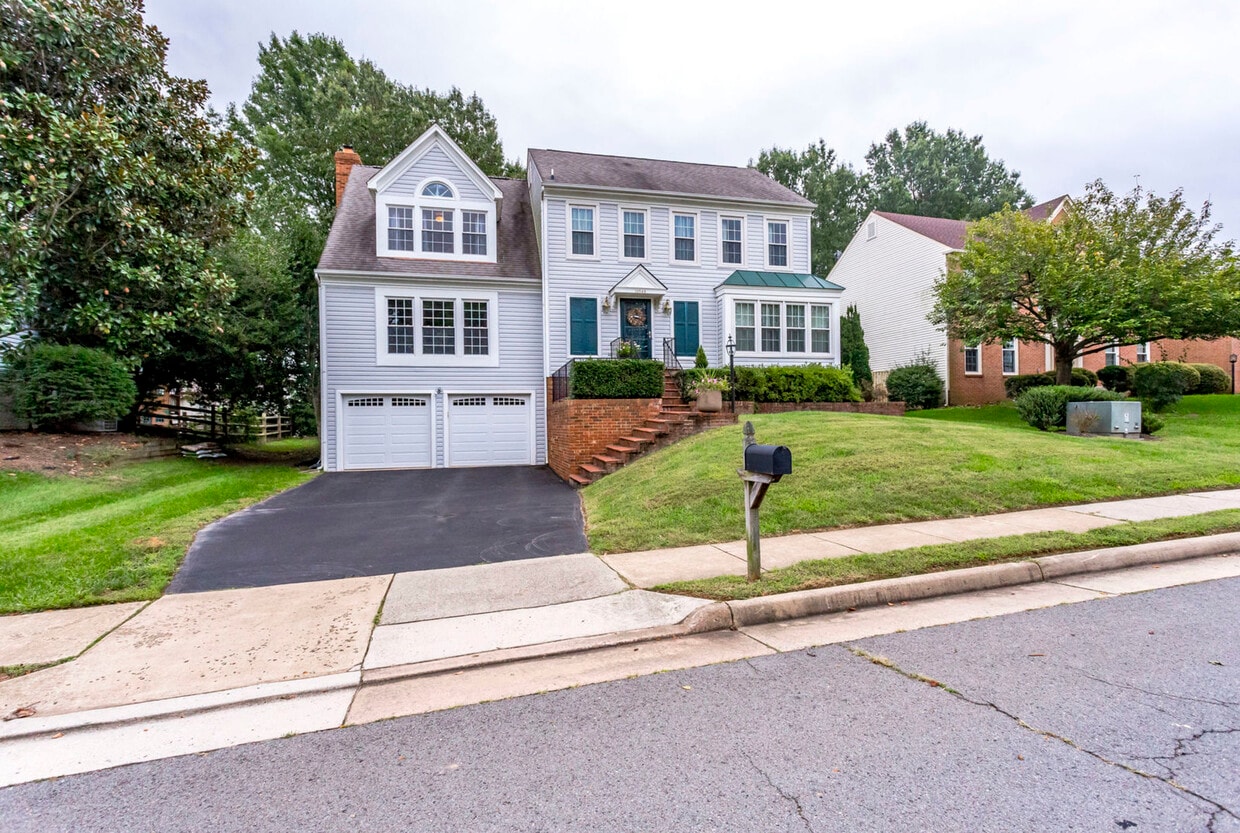 13549 Union Village Cir, Clifton, VA 20124 - House Rental in Clifton ...