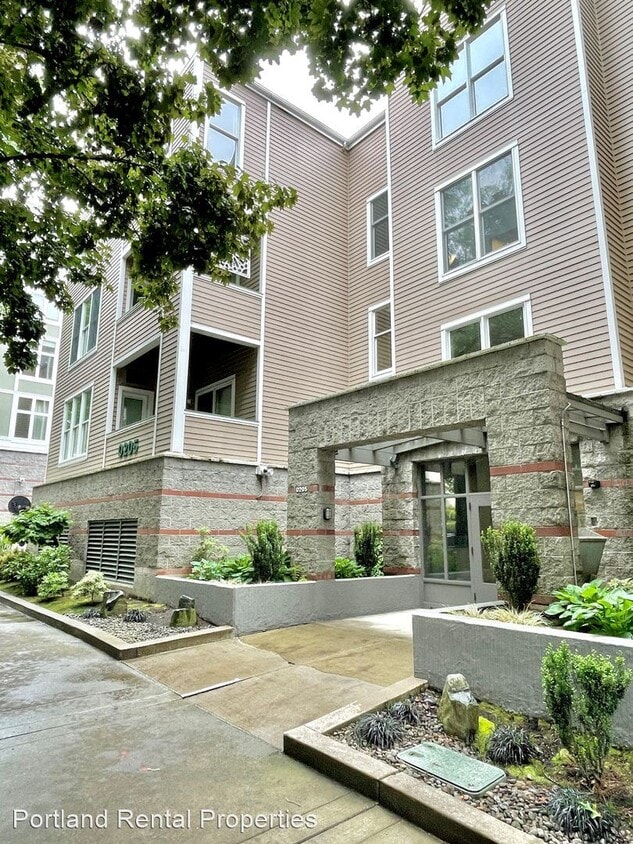 205 SW Montgomery St, Portland, OR 97201 - House Rental in Portland, OR ...