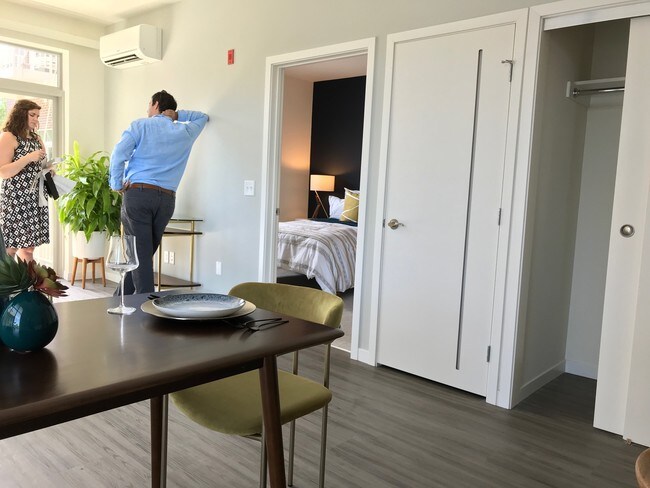 Encore Apartments - Milwaukee, WI | Apartments.com