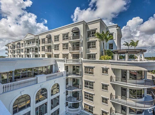 Village at Dadeland Condominium Apartments for Rent with Hardwood ...