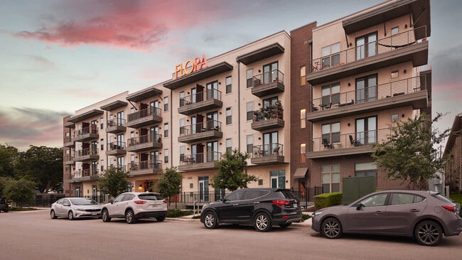 Ridgetop Apartments for Rent with Washer & Dryer - Austin, TX - Updated ...