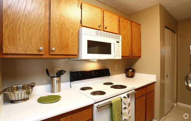 Deer Ridge Apartments Apartments - Loveland, OH | Apartments.com