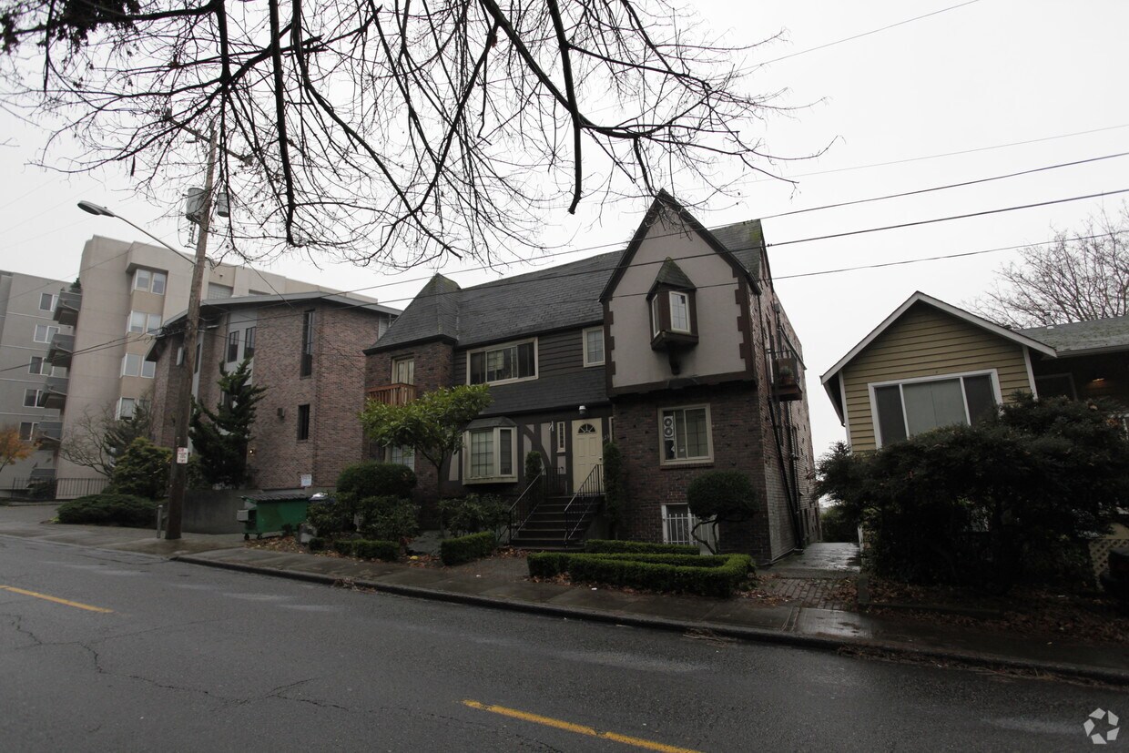 623 W Mercer Pl, Seattle, WA 98119 - 623 W Mercer Pl Seattle, WA 98119 ...