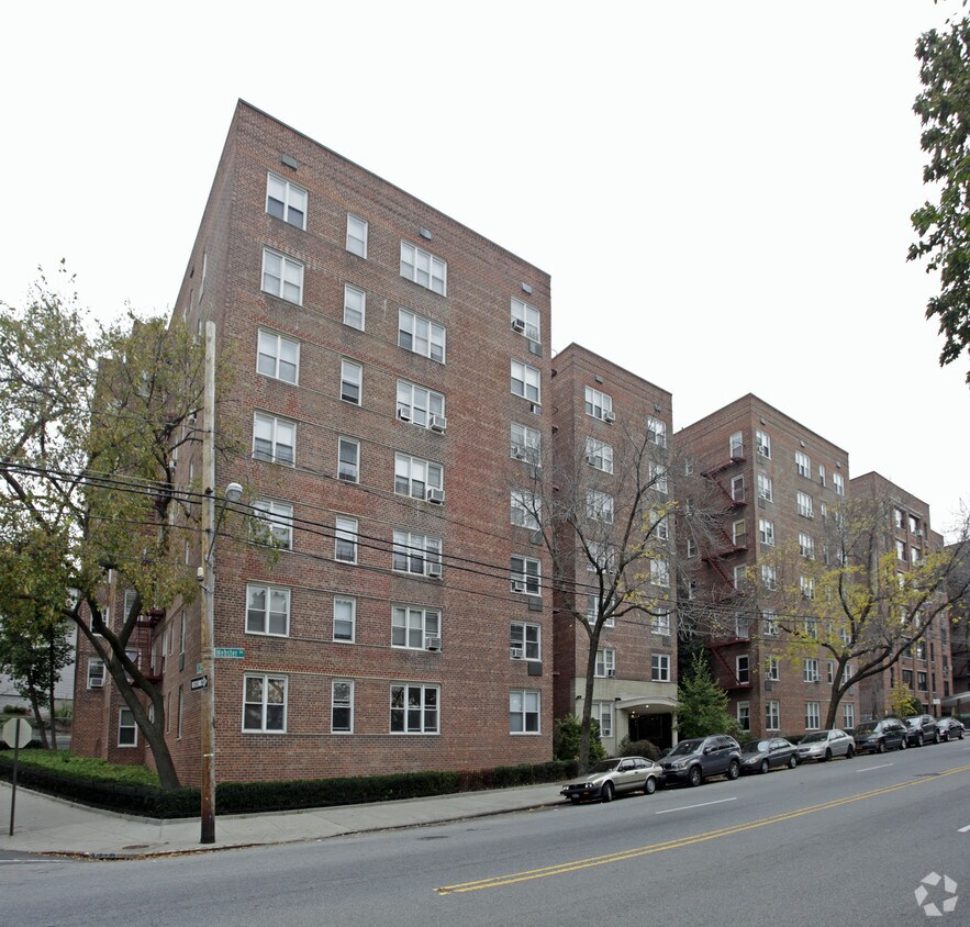 4295 Webster Ave, Bronx, NY 10470 - Apartments in Bronx, NY ...