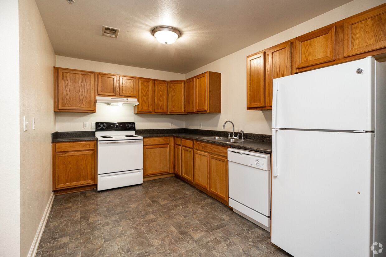 Oak Crest Apartments - 904 Knotty Oak Way Knoxville, TN 37920 ...