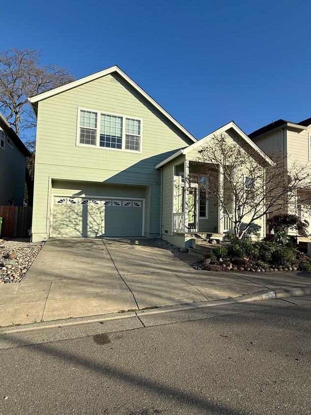 195 ESPOSTI Meadows Way, Santa Rosa, CA 95403 - Casa en renta en Santa ...