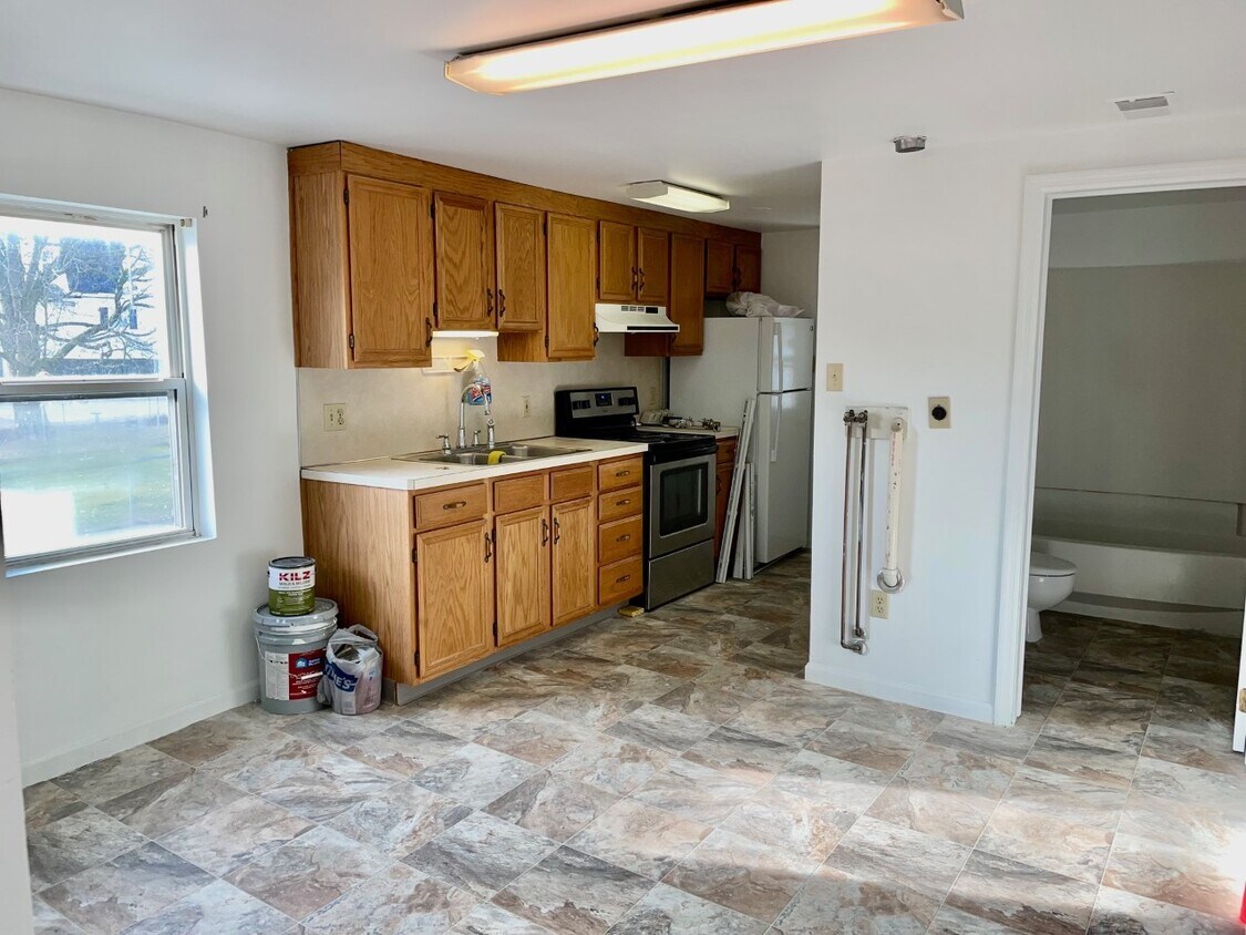 408 Rose St Unit #4, West Hazleton, PA 18202 Apartments - 408 Rose St ...