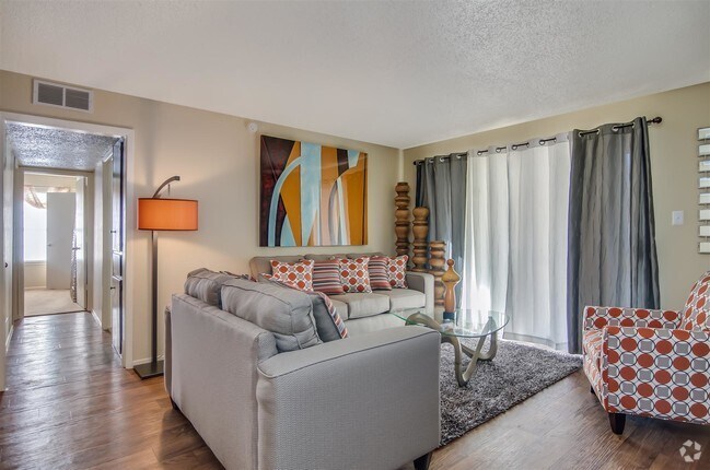 Rolling Ridge Apartments for Rent with Hardwood Floors - San Antonio ...