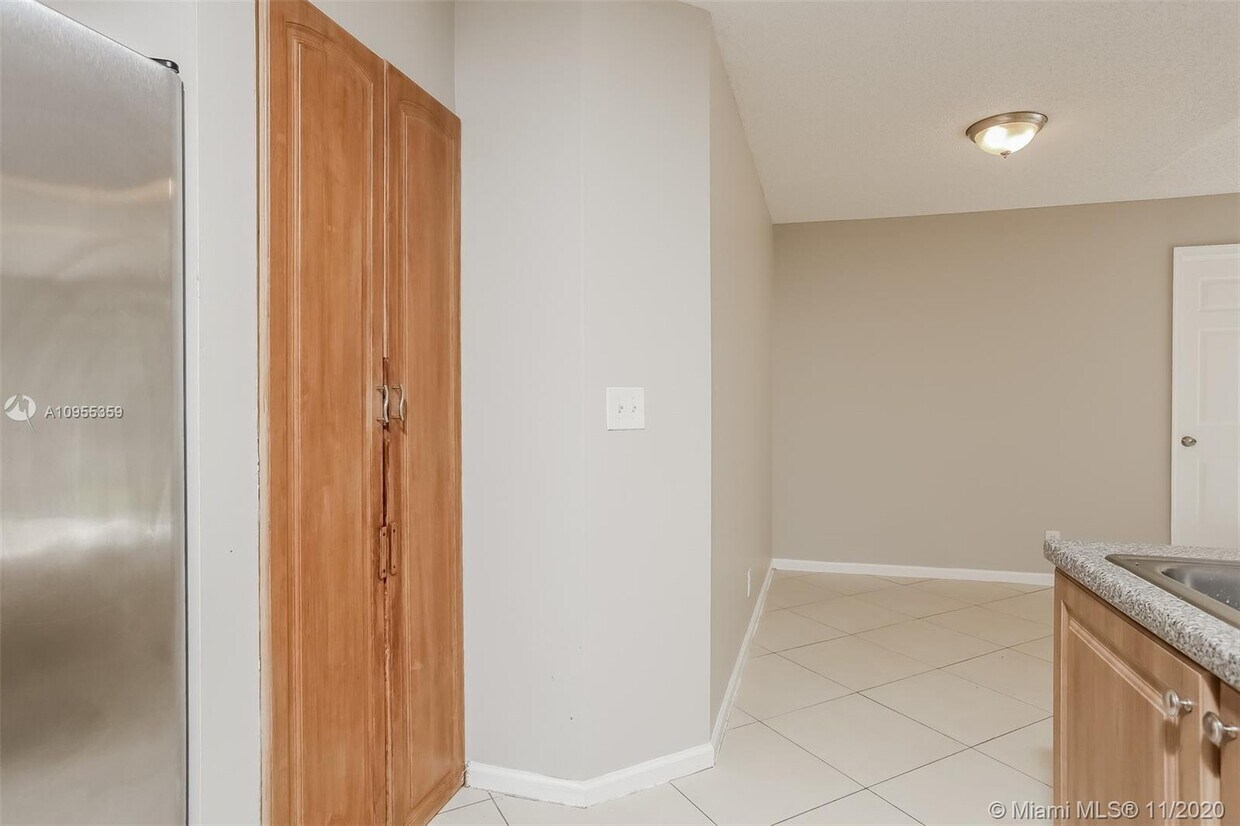 7196 Sienna Ridge Ln, Lauderhill, FL 33319 - House Rental in Lauderhill ...