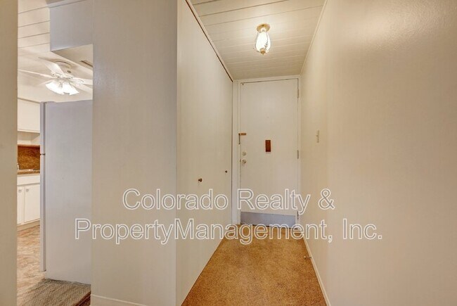 655 S Clinton St Unit #7B, Denver, CO 80247 - Condo for Rent in Denver ...