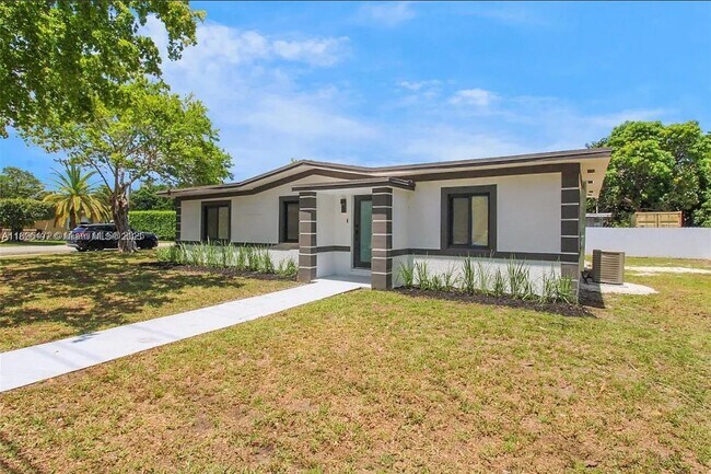 13885 NW 5th Ave, North Miami, FL 33168 - House Rental in North Miami ...