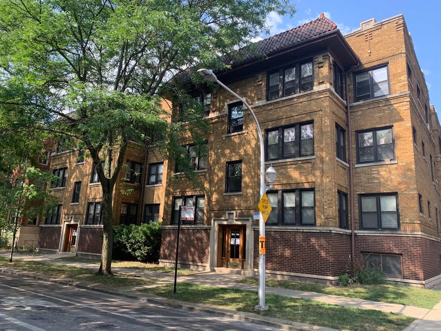 5352 N Winthrop Ave, Chicago, IL 60640 - House Rental in Chicago, IL ...