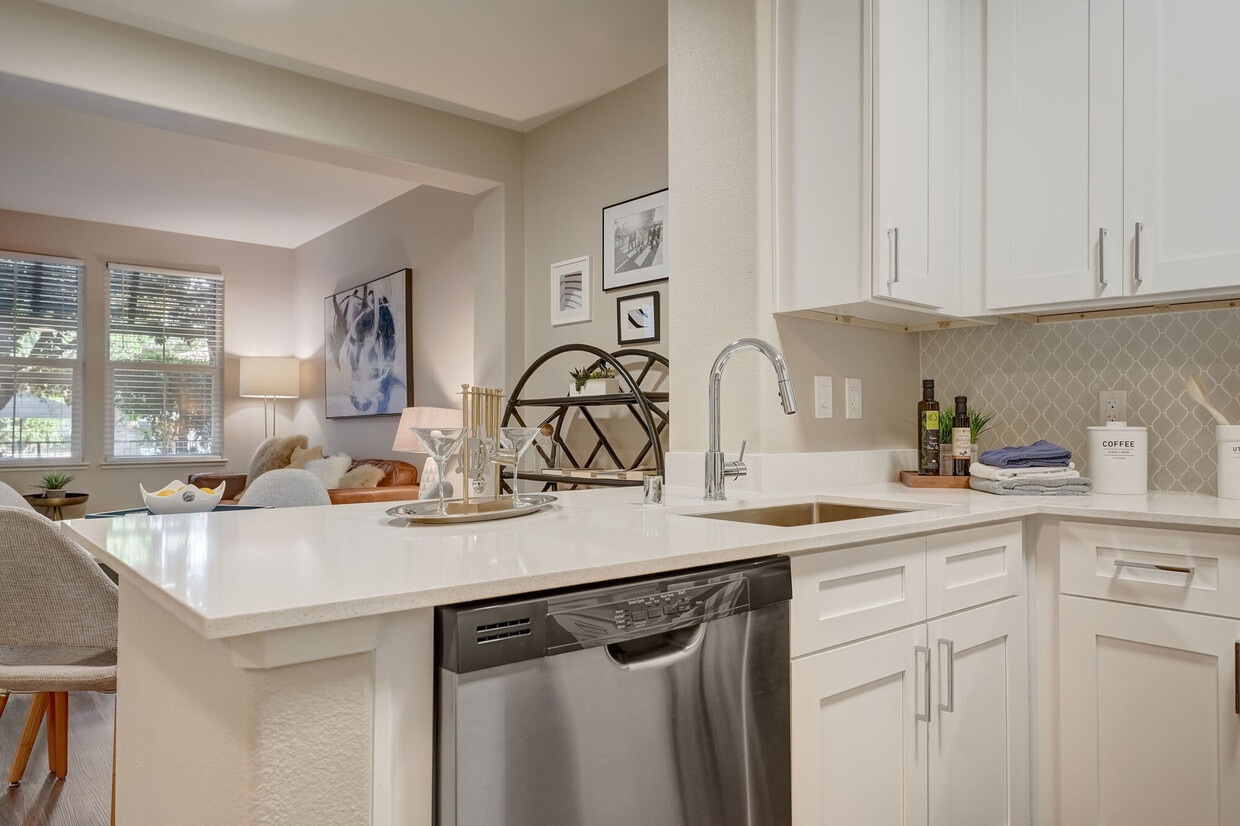 Legacy Fountain Plaza - 190 Ryland St San Jose, CA 95110 | Apartments.com