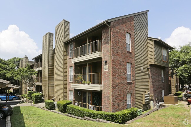 Hillcreste At Thousand Oaks Apartments - San Antonio, TX | Apartments.com