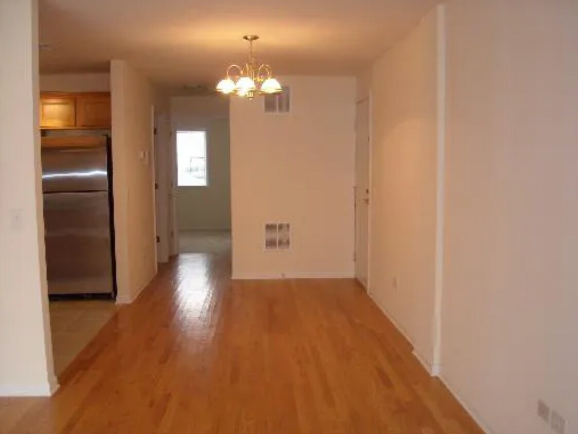 6146 S Narragansett Ave Unit 1S, Chicago, IL 60638 - Condo for Rent in ...