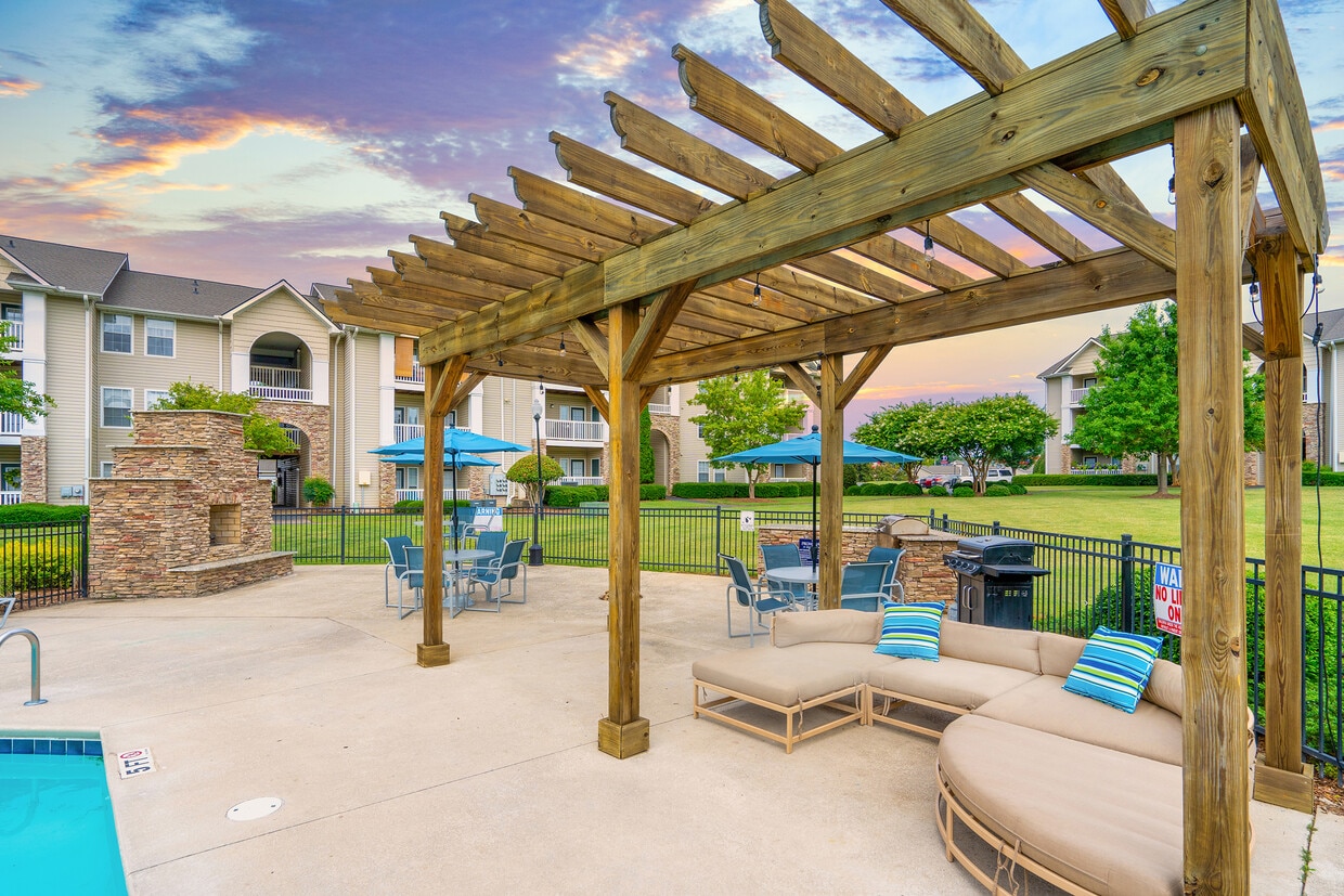 Promenade at Boiling Springs - 901 Dornoch Dr Boiling Springs, SC 29316 ...