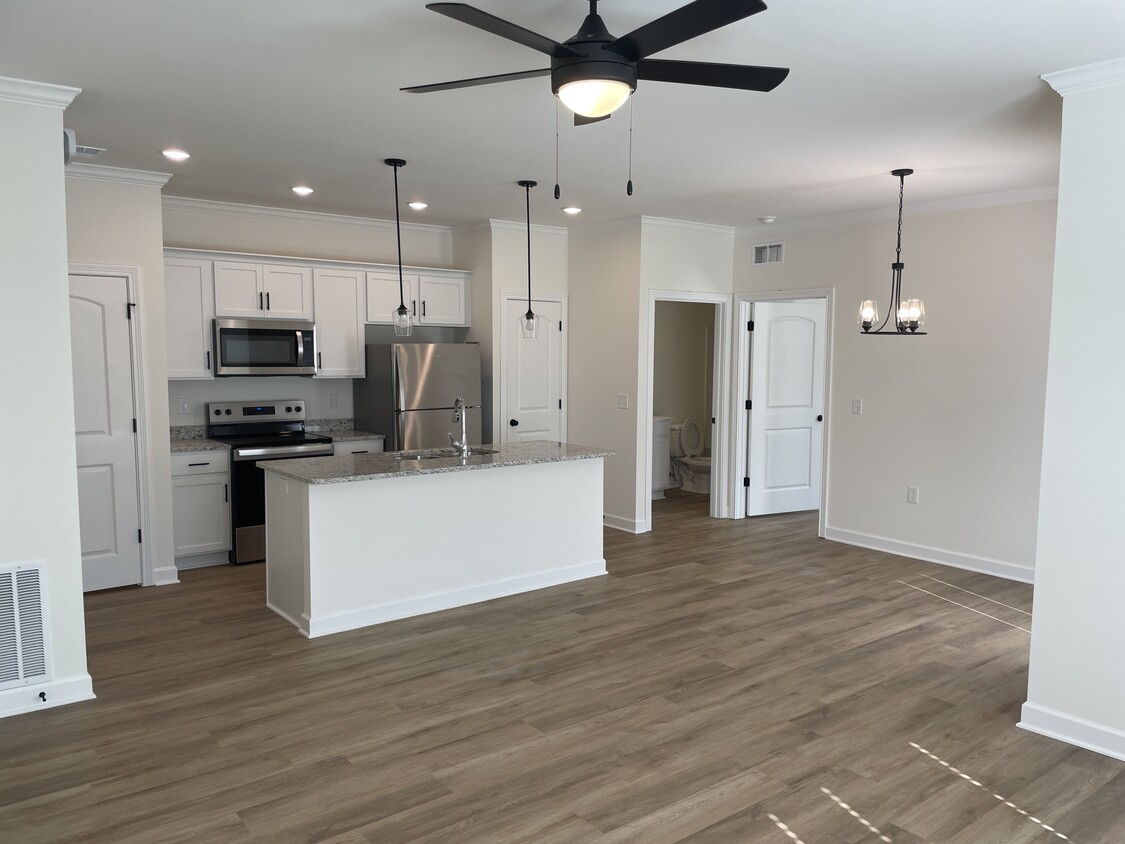 Grove Park Apartments - 8571 Nashville Rd Bowling Green, KY 42101 ...
