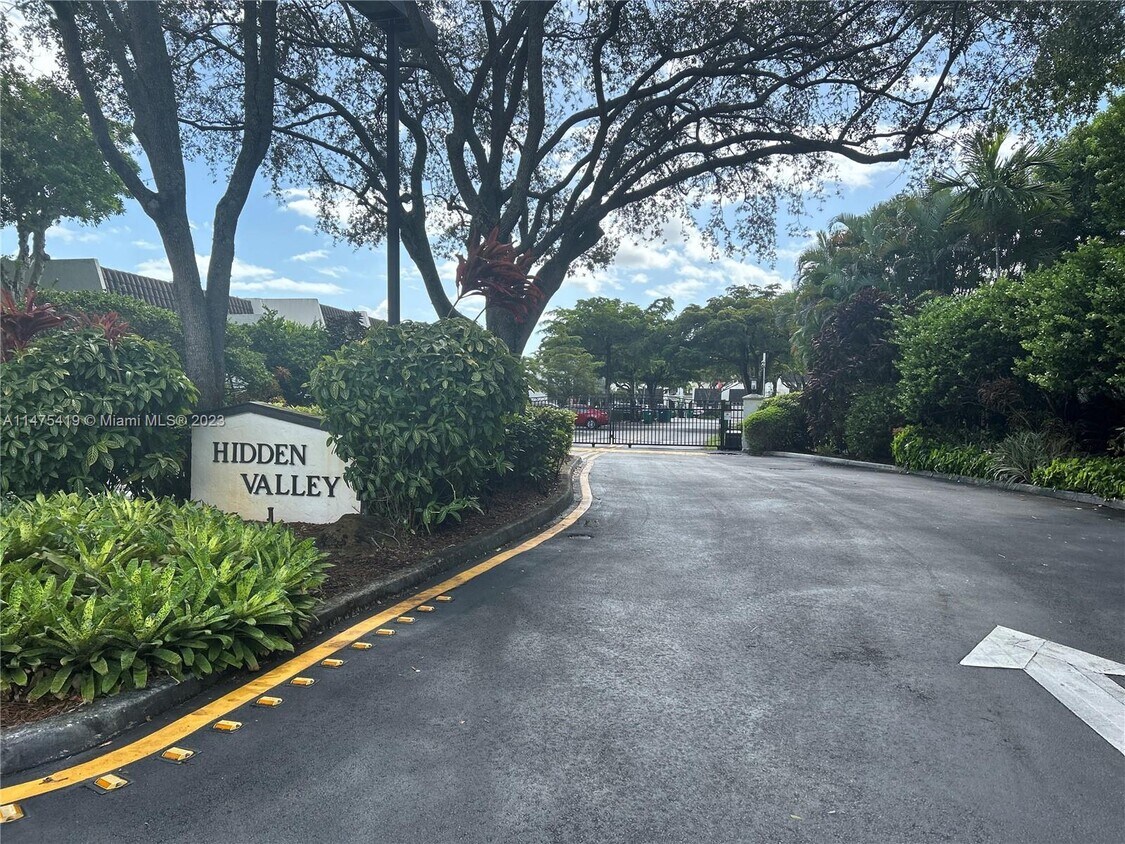 9005 SW 62nd Terrace Unit 5-H, Miami, FL 33173 - Condo for Rent in ...