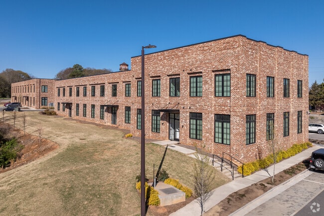 Boulevard Apartments for Rent with a Walk-In Closet - Athens, GA ...