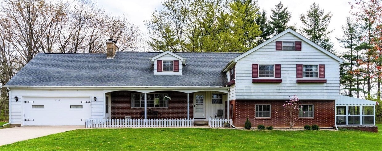3706 Sherman Blvd, Fort Wayne, IN 46808 - House Rental in Fort Wayne ...