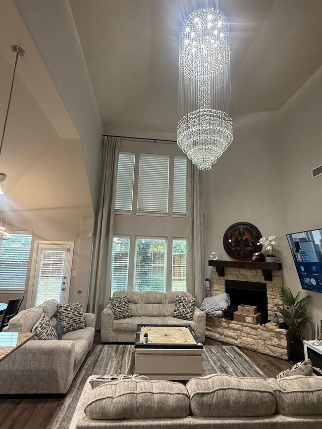 New Apartments for Rent with Extra Storage Near Reatta Ridge ...