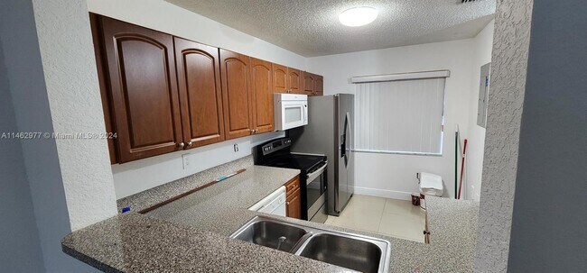 12174 SW 143rd Ln, Miami, FL 33186 - Townhome Rentals in Miami FL ...