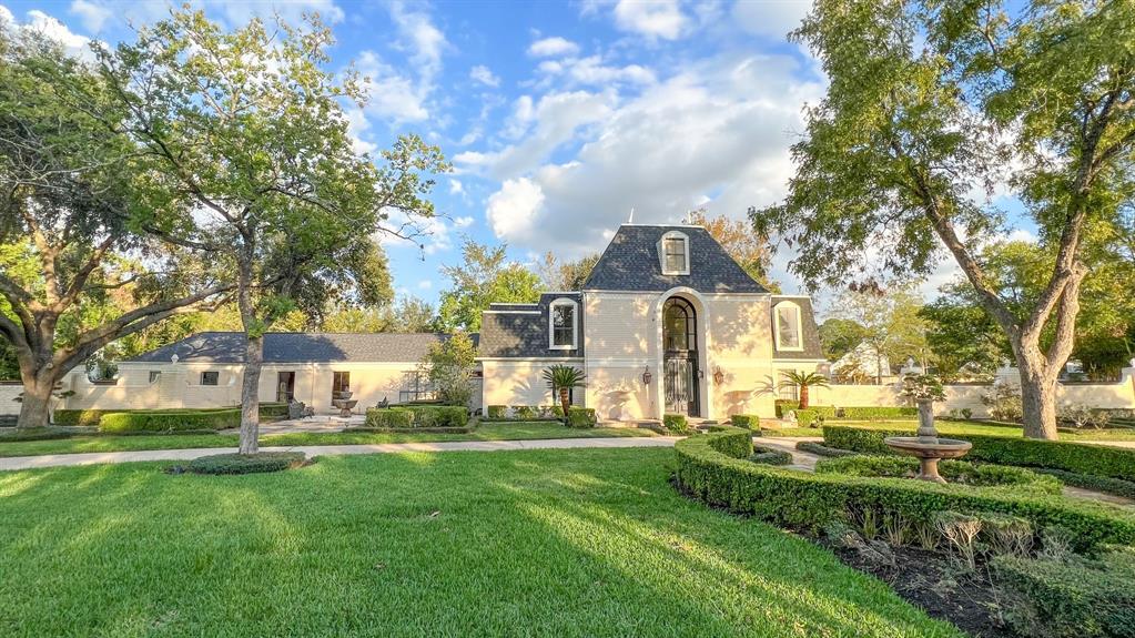 372 Robbins Dr, Houston, TX 77024 - House Rental in Houston, TX ...