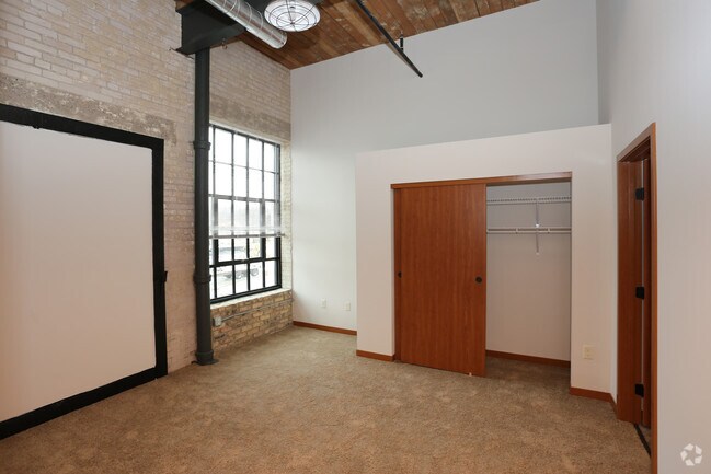Woolen Mills Lofts Apartments - Appleton, WI | Apartments.com