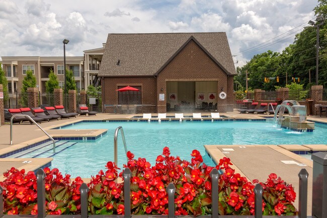 Retreat at Lenox Village Apartments - Nashville, TN | Apartments.com