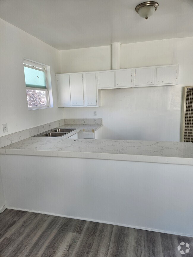 Apartments for Rent with a Walk-In Closet in Compton CA - Updated Today ...