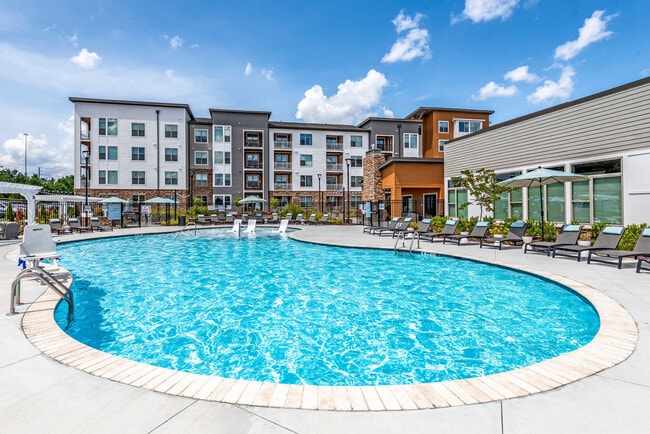 Green at Scotts Mill Loft Apartments for Rent - Apex, NC - Updated ...