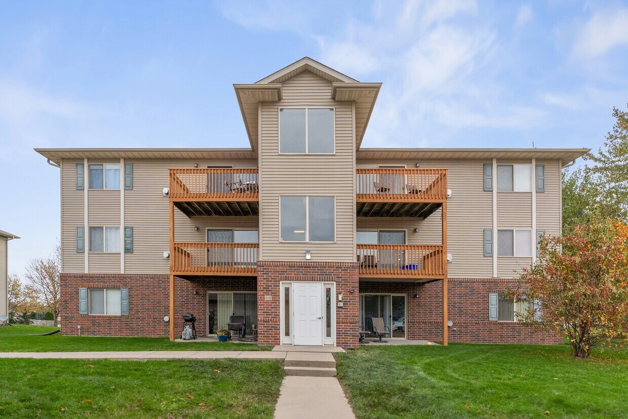 40 Zeller Ct Unit #207, North Liberty, IA 52317 - Condo for Rent in ...