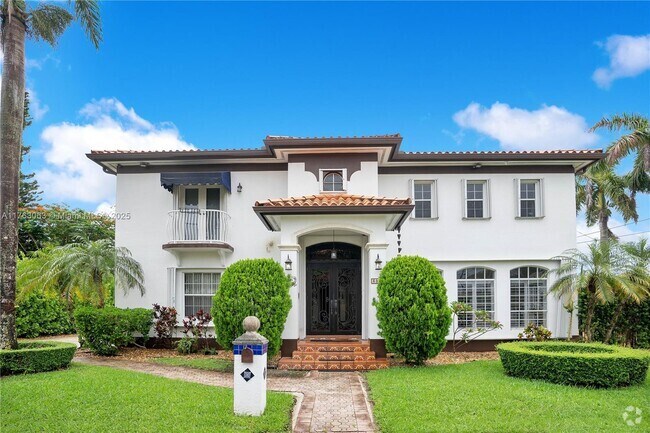 University Park Apartments for Rent with a Walk-In Closet - Miami, FL - Updated Today ...