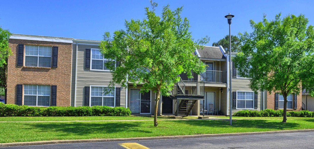 Patriot Woods (Regency Woods) - 4800 Long Ave Pascagoula, MS 39581 ...