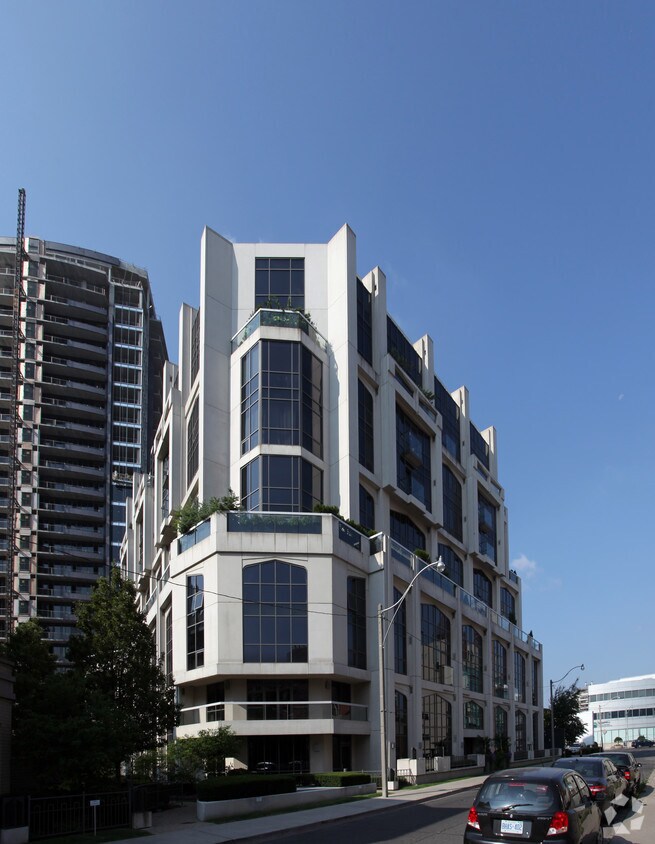 The Florian Apartments - 100 Davenport Rd Toronto, ON | Apartments.com