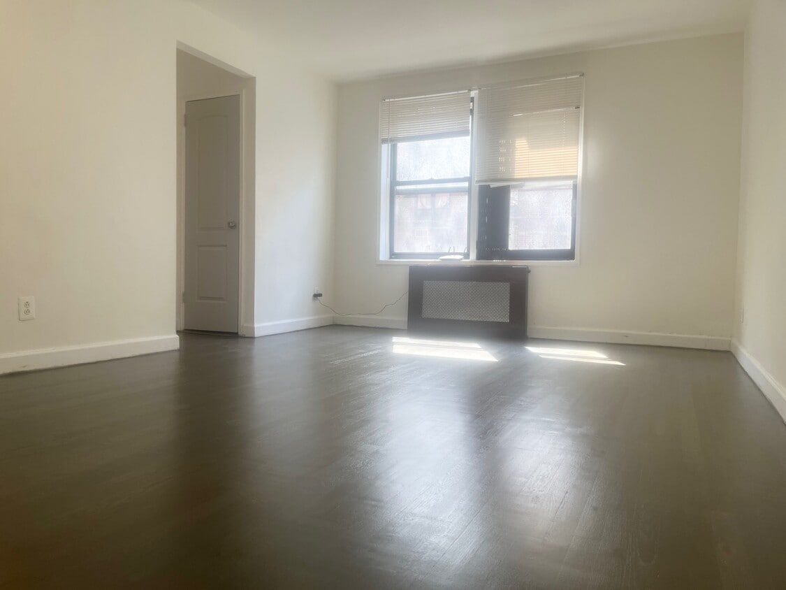 141-30 84th Rd, Queens, NY 11435 - House Rental in Queens, NY ...