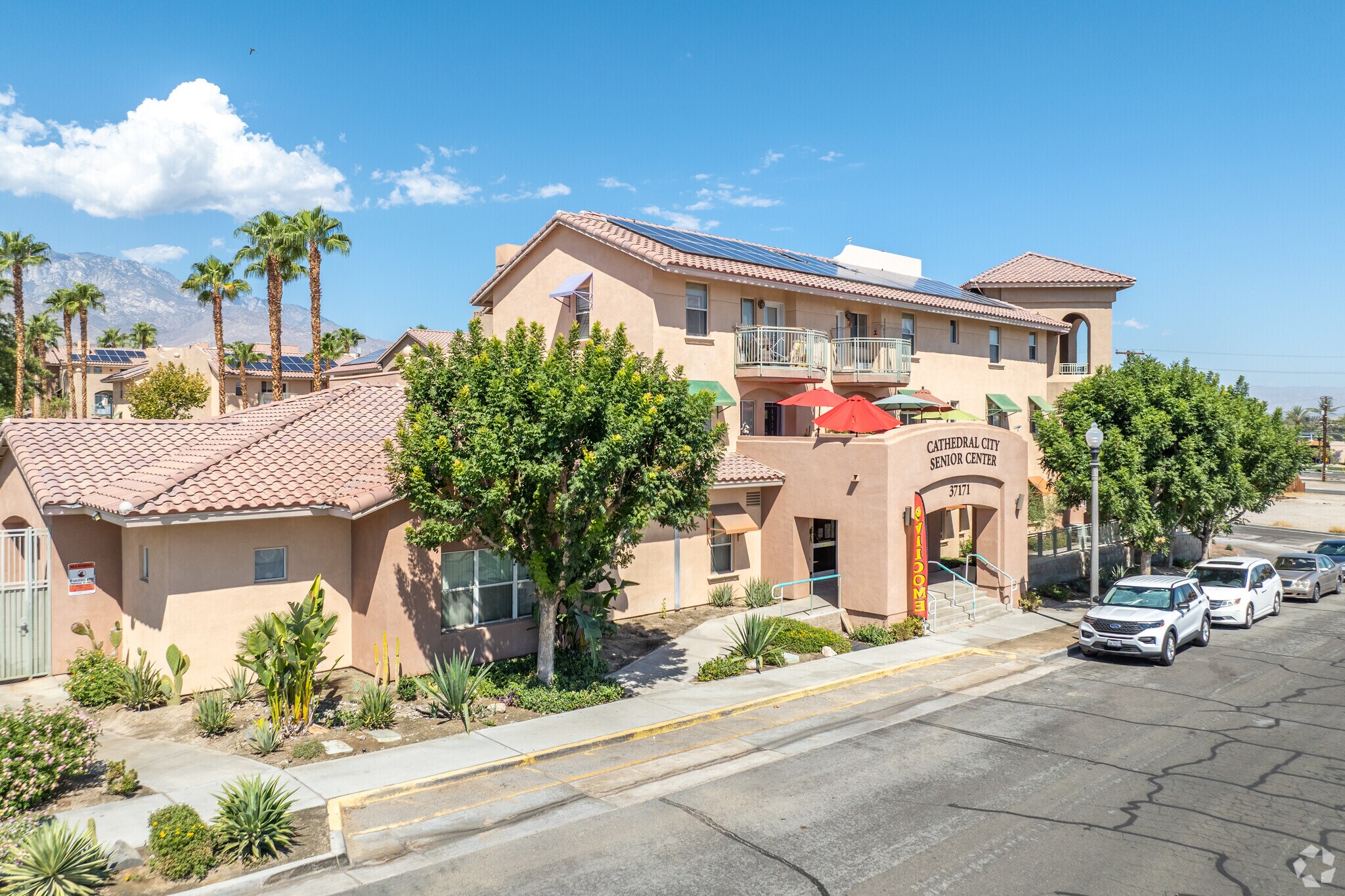 Tierra Del Sol Apts