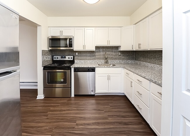 Whitestone Village Apartment Homes - Allentown, PA | Apartments.com