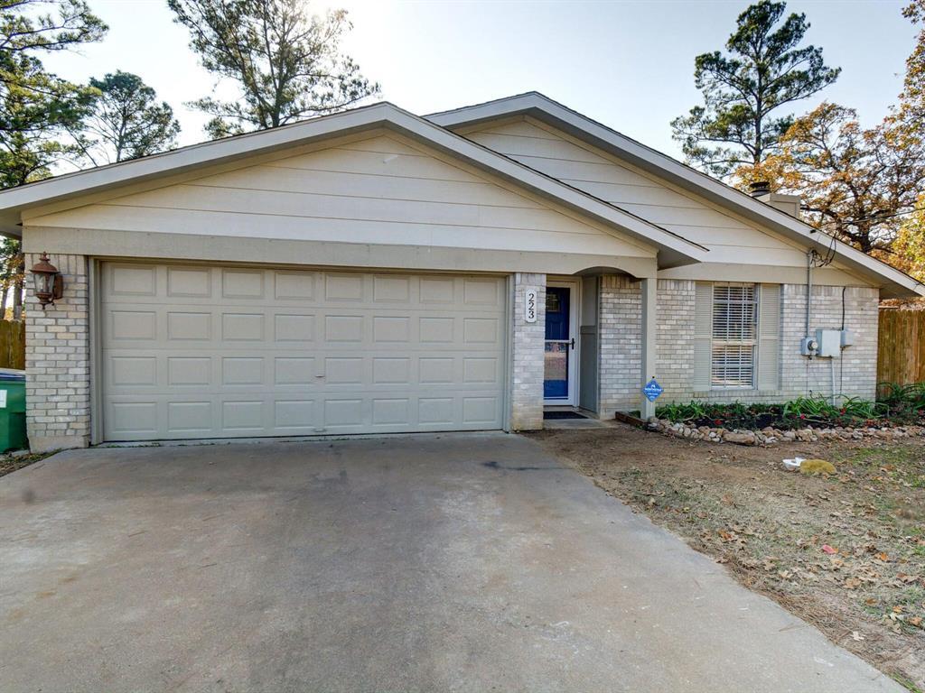 223 Mauna Kea Ln, Bastrop, TX 78602 - House Rental in Bastrop, TX ...