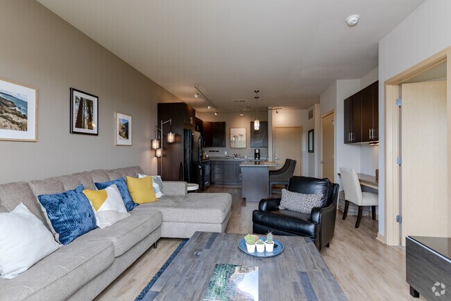 University Row - 725 University Row Madison, WI | Apartments.com