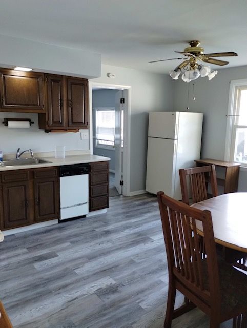 1147 Adams St Unit Lauer, Crum Lynne, PA 19022 - 1147 Adams St Crum ...